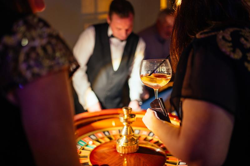 Christmas Parties Edinburgh | Office Xmas Venue and Party Nights in ...